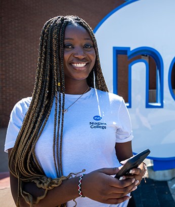 Niagara College | CustomViewbook Wizard